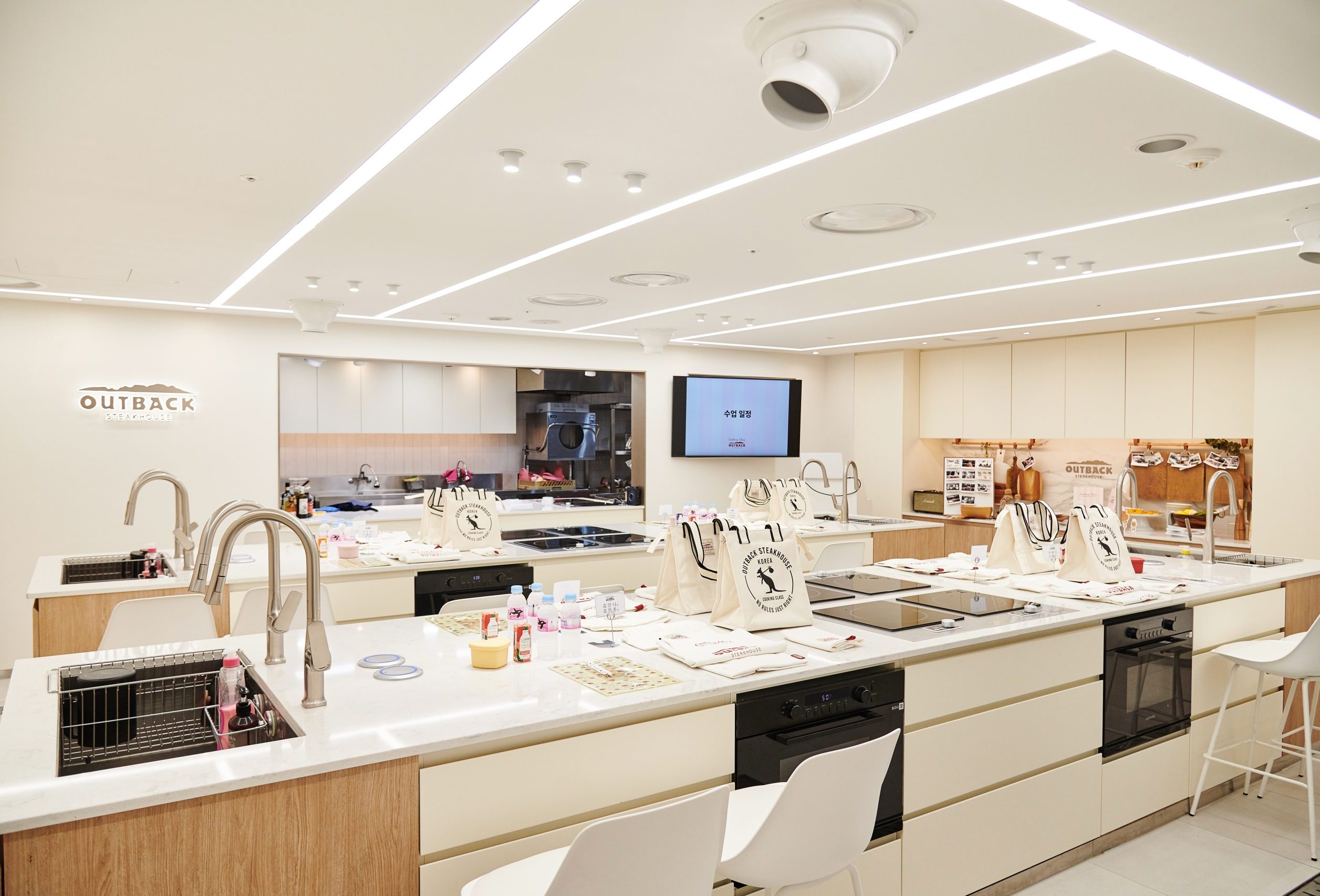 We Are bhc Group - bhc GLOBAL